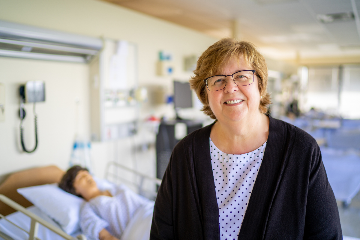 UCF Nursing Faculty Member Honored with Outstanding Educator Award ...